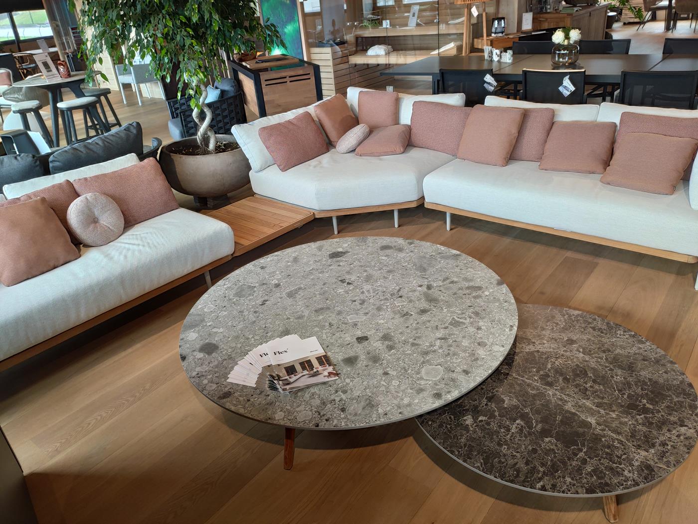 Manutti – Flex concept 1 (Copy) – WB Outdoor Concept